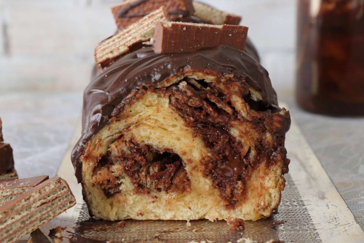 Σοκολατένιο τσουρέκι γκοφρέτα - paxxi